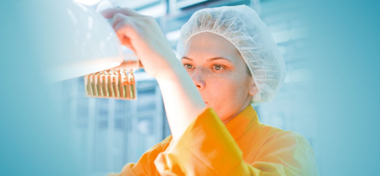 Inspección visual manual - Pharmatech